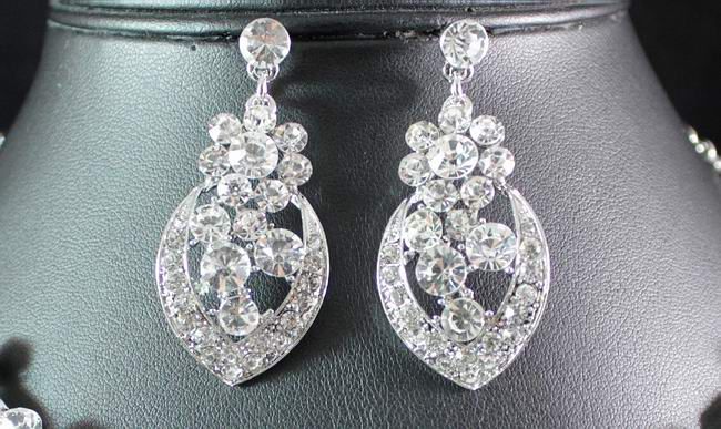 Floral Clear Austrian Rhinestone Bib Necklace Earrings Set Bridal